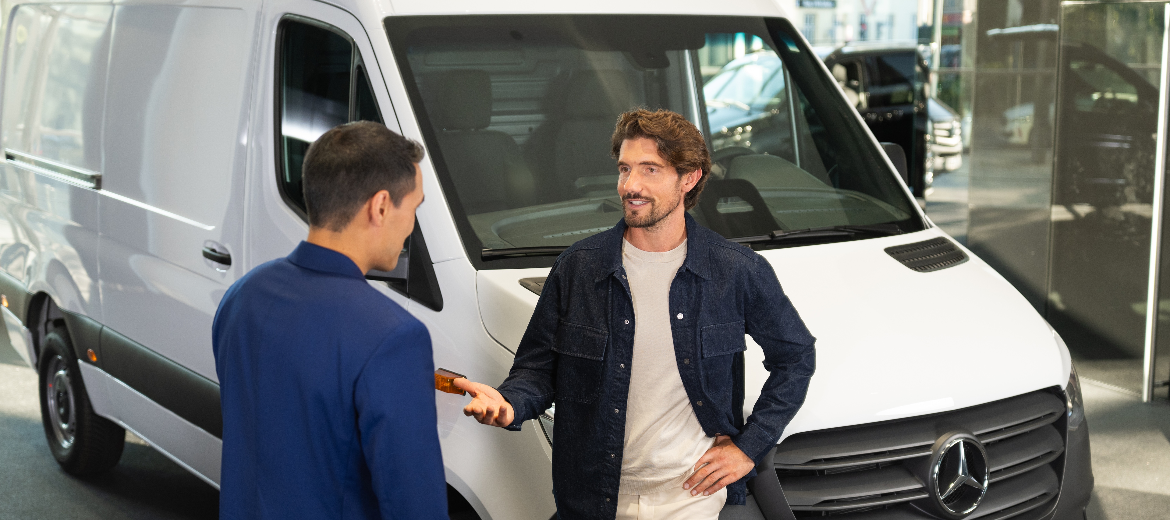 Contract Hire | Financial Services | Mercedes-Benz Vans UK